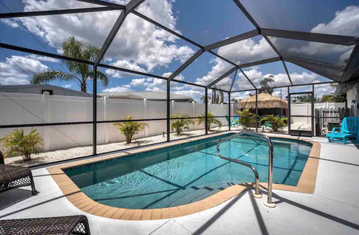 Private Pool Home with Tiki Hut: Koko FantaSEA - Houses for Rent in ...