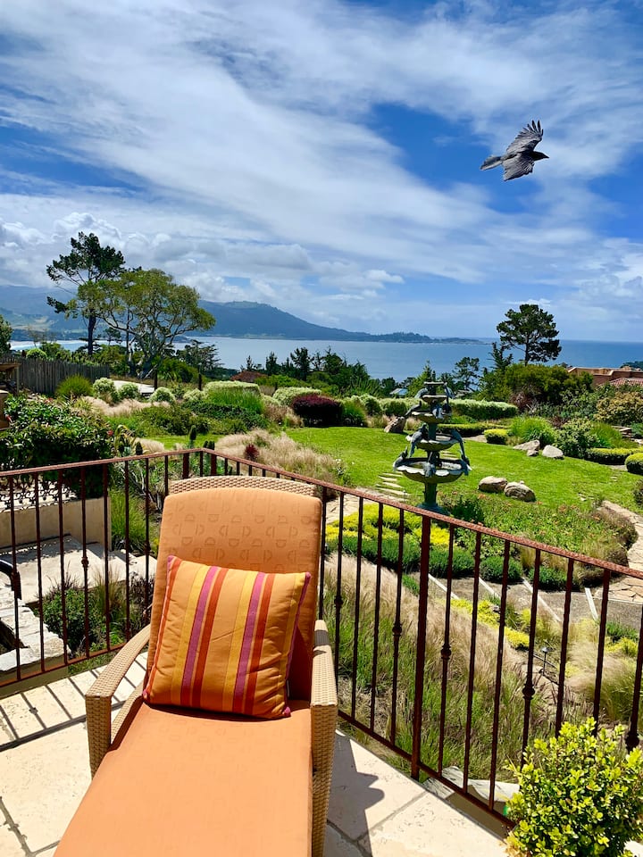 Charming And Unique Ocean Views Getaway! - Carmel-by-the-Sea, CA