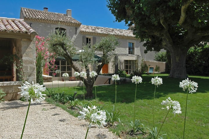 Authentic Mas Close To St Rémy Town Centre - Maussane-les-Alpilles