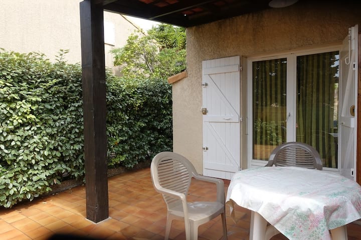 Villa - Club à Bandol - Bandol