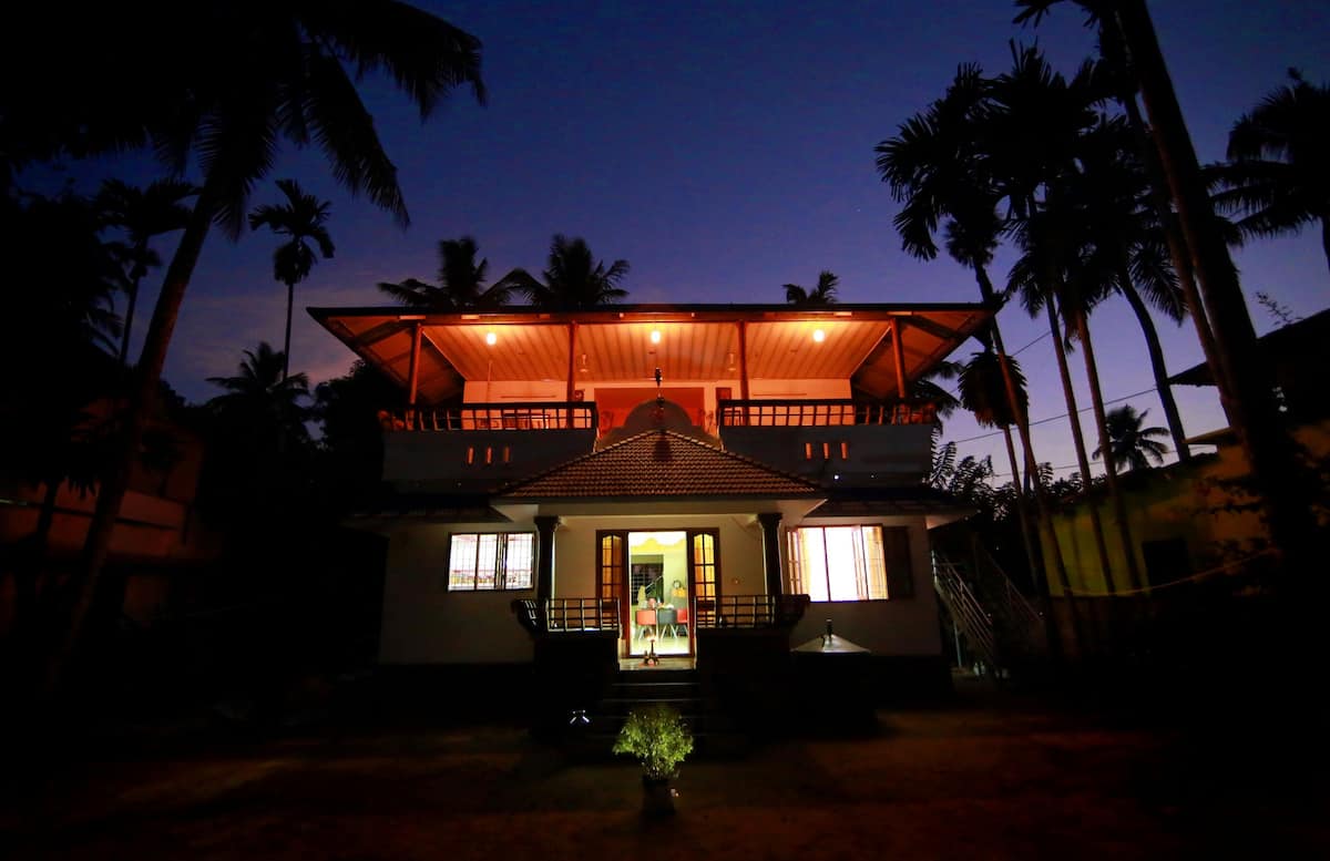 India Vacation Rentals - Airbnb