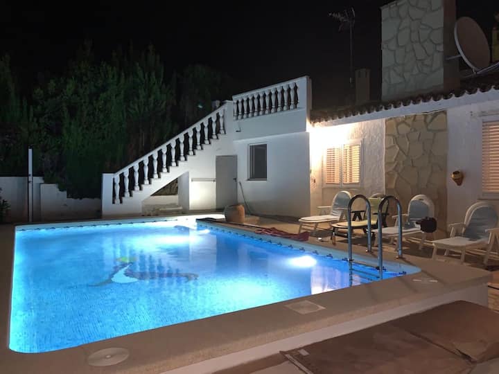 Alcossebre : Villa Spacieuse Avec Piscine - Torreblanca