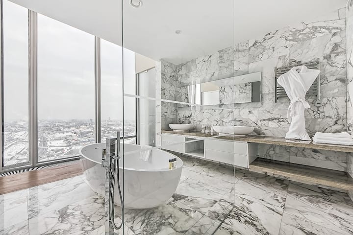 Sky Loft - Luxury High Tech Apartment, 63rd Floor -