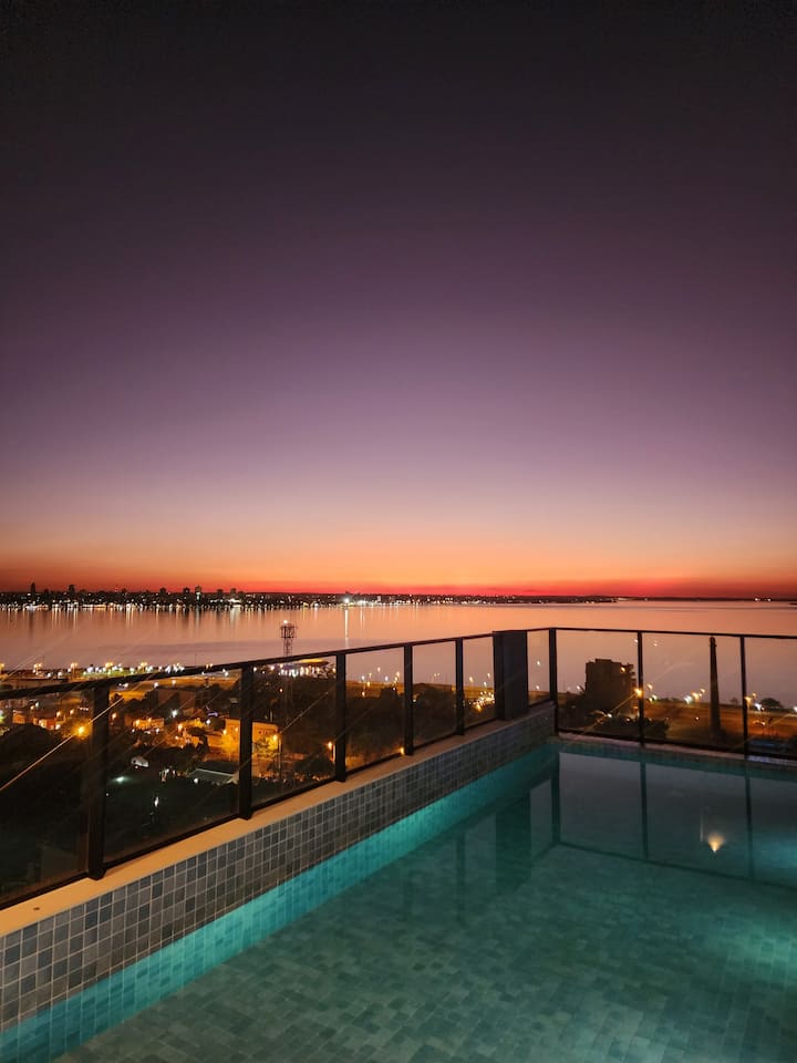 Apart. Céntrico Con Vista Al Rio, Pileta Y Cochera - Paraguay