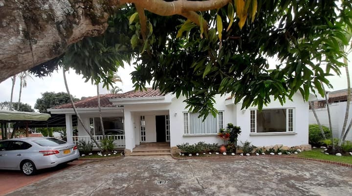 Hermosa Villa En La Mesa, Cundinamarca - La Mesa