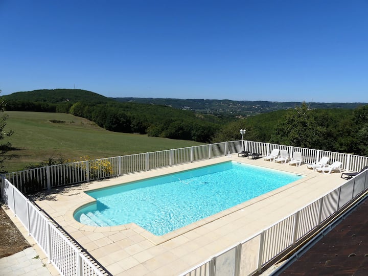 Spacieuse Villa 7 Chbres/5sdb+piscine Privee+ Vue - France