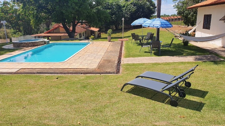 Casa De Campo Agradável Com Piscina - Boituva