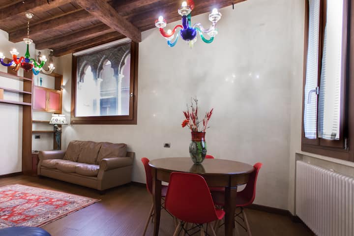 Luxury Apartment In A Strategic Position - Venice