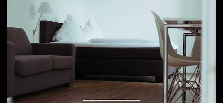 Großes Doppelzimmer - Aachen