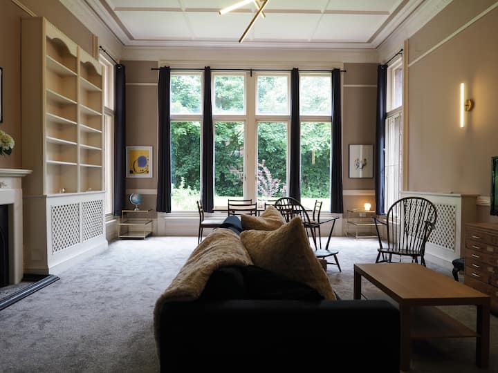 Spacious Garden Apartment In Old Victorian House - Liverpool