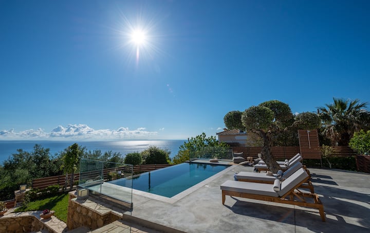 10 Handpicked Villa Rentals In Bochali, Greece | Trip101