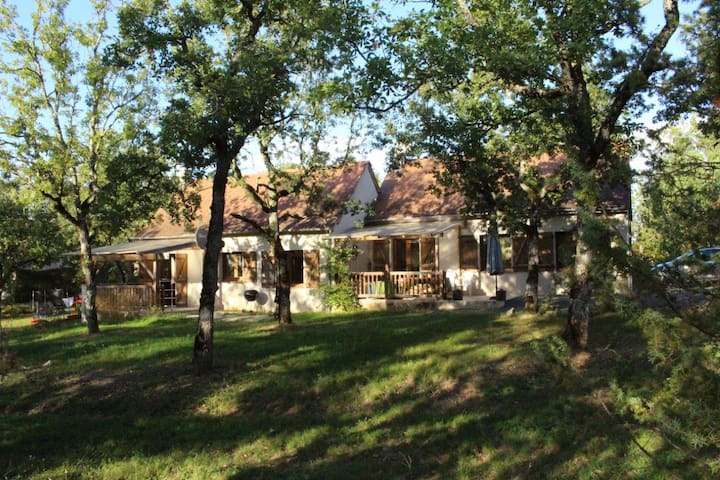 Rester Au Calme D'un Bois Des Chênes - Maison 7 - Cajarc