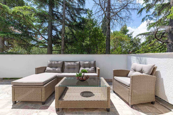 Buka 29/2min To The Beach/2bedroom/large Terrace - Punat