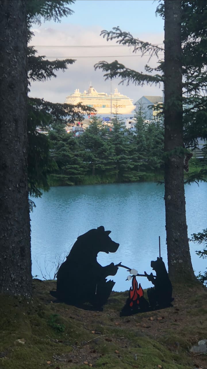 On The Lagoon Alaska - Seward, AK