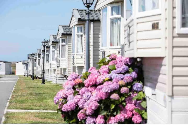 Coastal Family Caravan In North Devon - Devon
