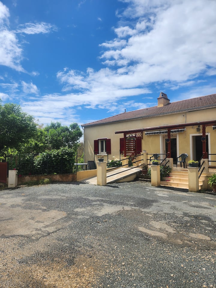 L'atelier De Pépé / Maison Accessible Pmr - Belvès