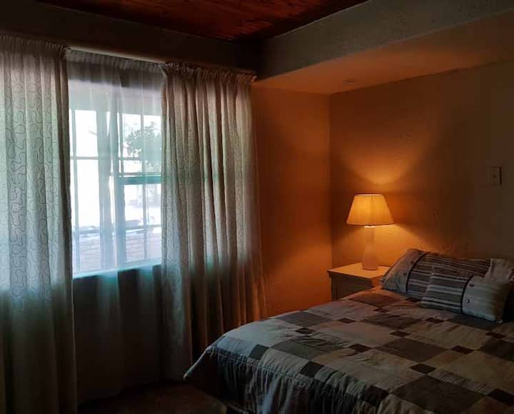 Garden Cottage Open -  Business Travel To Sandton - Alexandra, South Africa