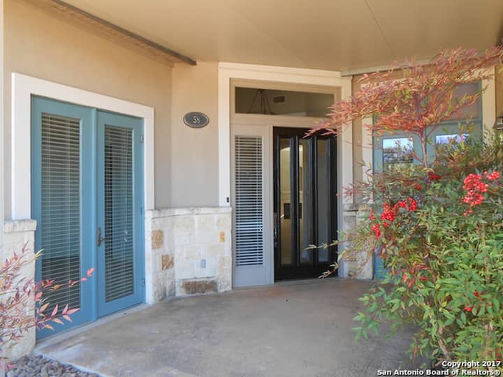 Hill Country Getaway /Close To Seaworld & Lackland - Lackland AFB, TX