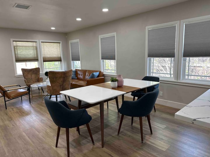 Mid Century Style Newly Remodel 2 Bed 2 Bathrooms - Ontario, CA