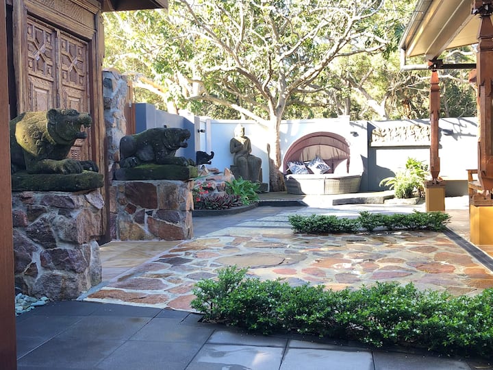 Balinese Getaway With Outdoor Spa - Nelson Bay