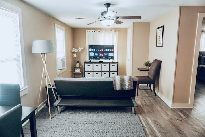 Comfy Condo - Suite #1 - Lake Charles, LA