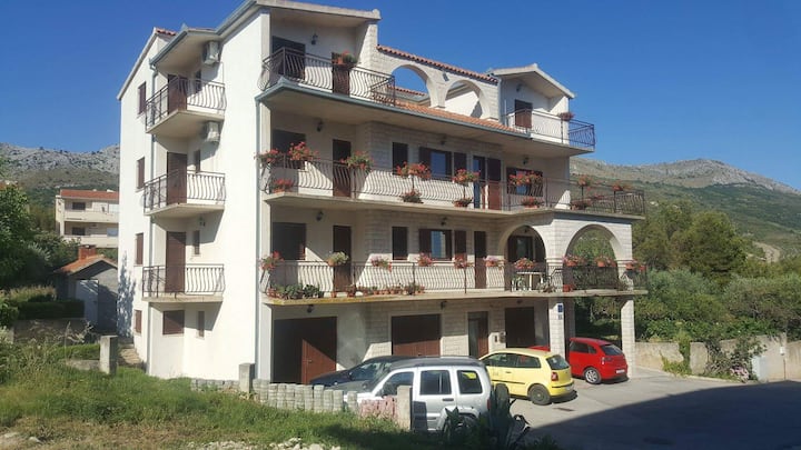 Apartman 2 ( 2 Spavaće Sobe) - Podstrana