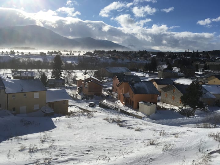 Appartement Cosy Vue Panoramique - Lac de Matemale