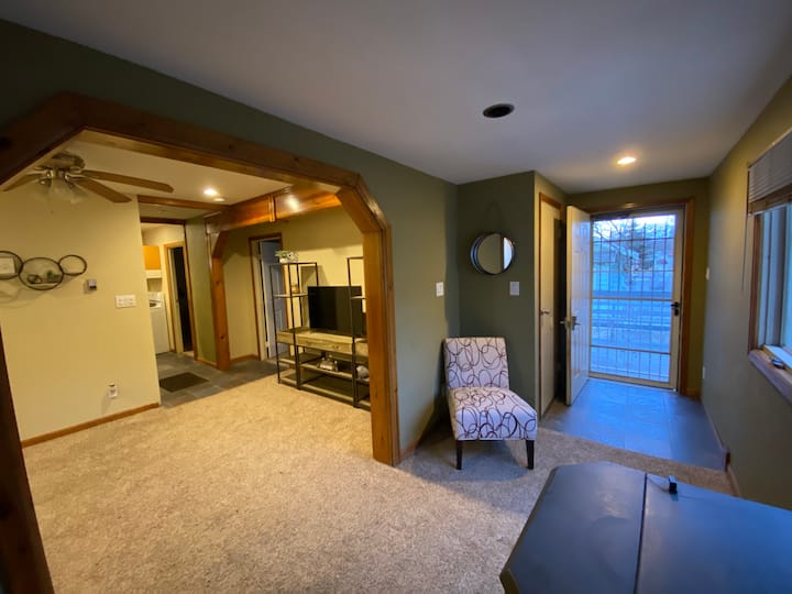 Cozy & Convenient 2 Bedroom - キャスパー, WY