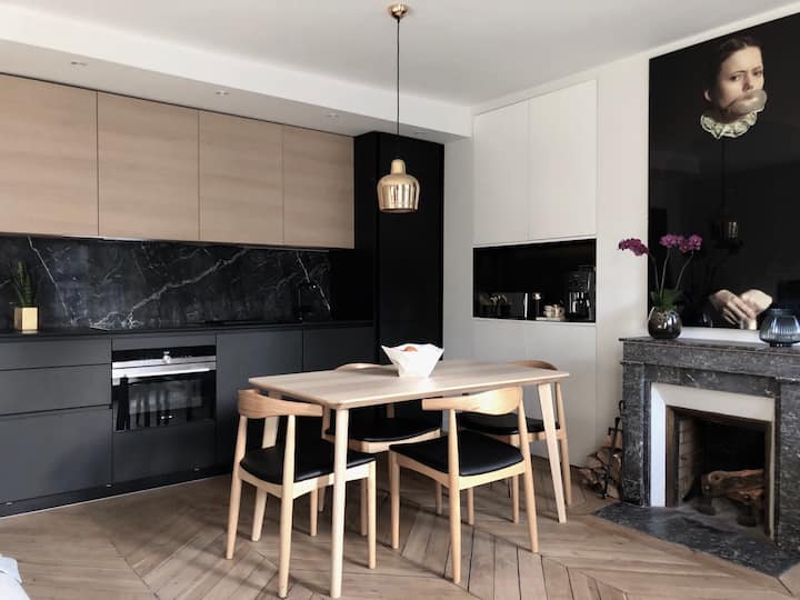 Marais Pompidou Apartment Terrace - París