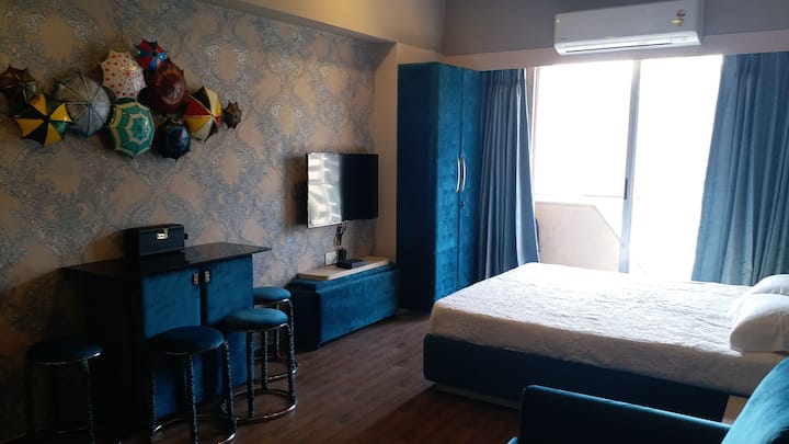 Splendid Stay Opposite Airport - Surat