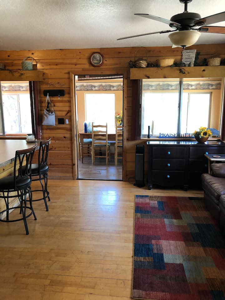 Cozy Cabin In Lakeside - Pinetop-Lakeside, AZ