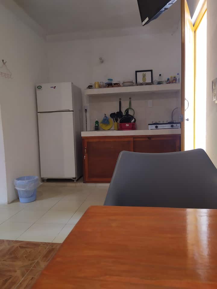 Cómodo Estudio N.9 Excelente Ubicación. - Valladolid, México