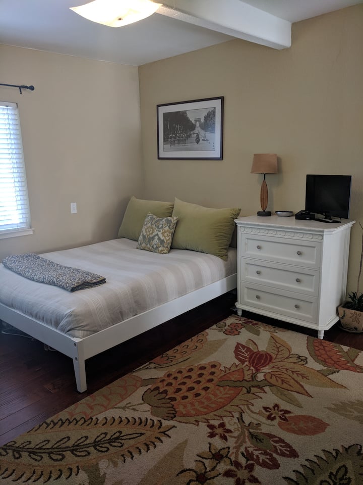 Private Room/studio Near Beach & Forest. Own Entry - Aptos