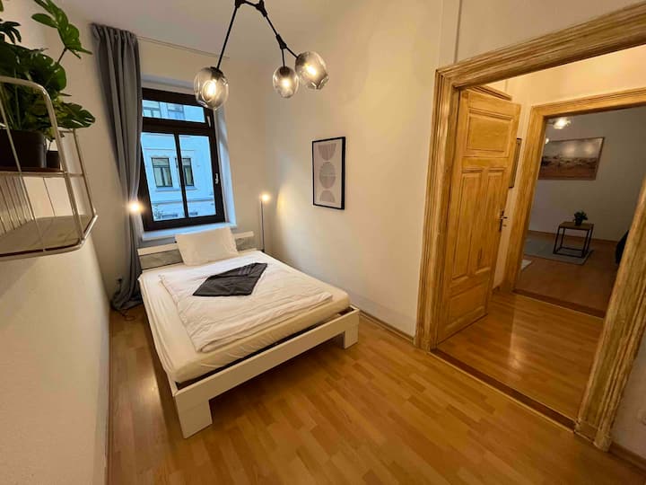 Fully Furnished 1bed At Leutzsch - Leipzig