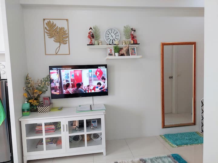 Scenic Cebu City View Condo In Ayala - Cebu City