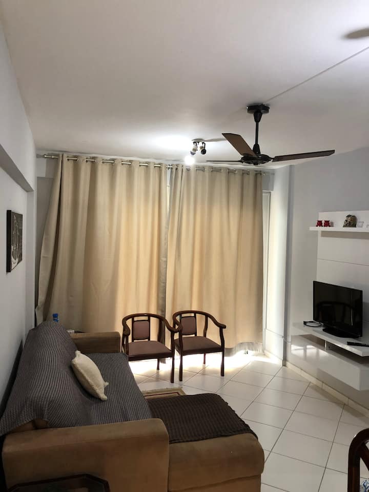 Ap. 3 Dormitórios A 350 Metros Da Praia Da Enseada - Guarujá