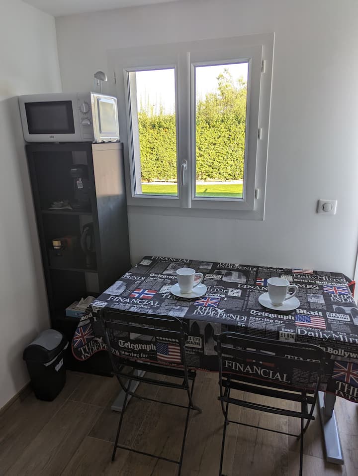 Chambre D'hôtes En Provence Verte Avec Piscine - Trets