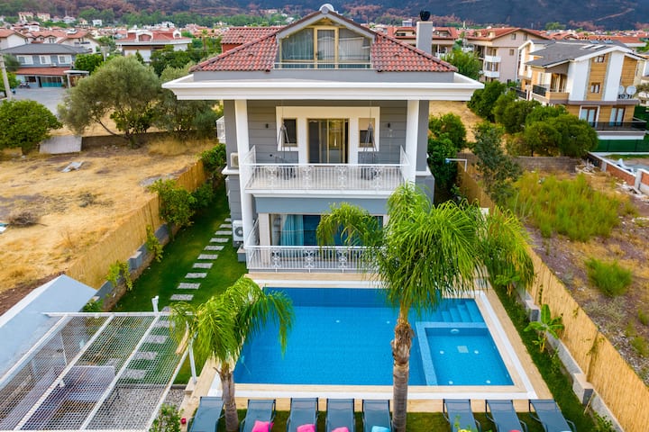 Daisy Villa İçMeler Günlük Haftalık Kiralık - İçmeler
