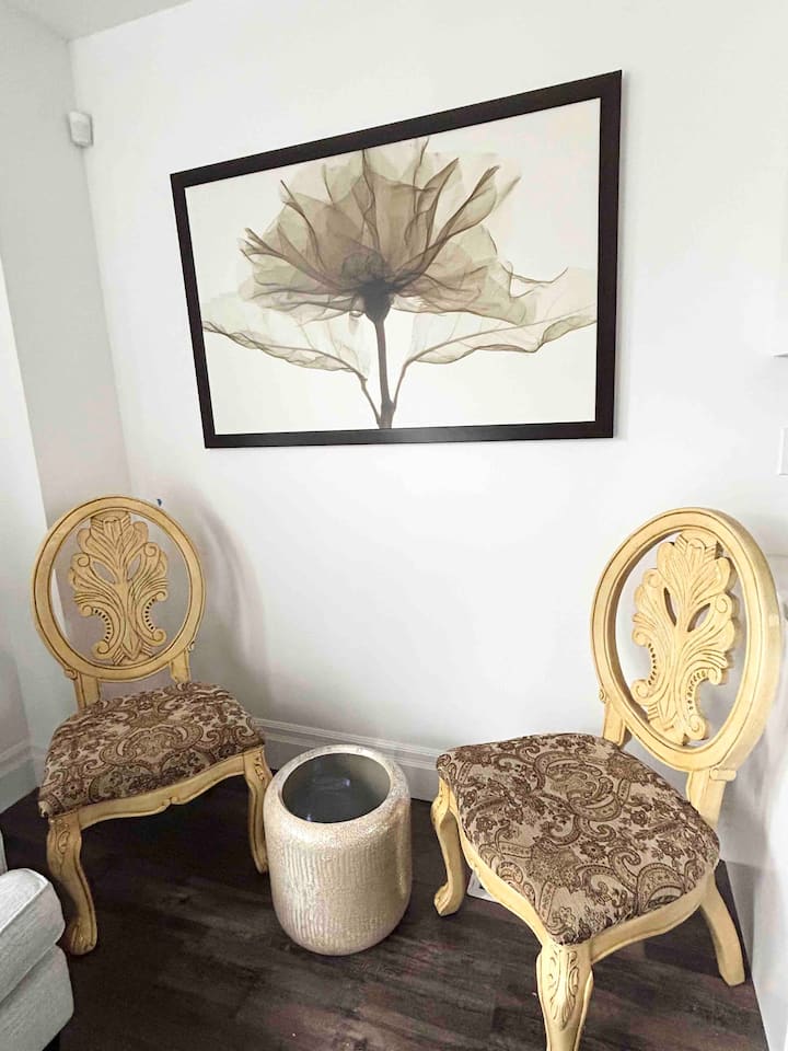 Cozy Place - Brantford