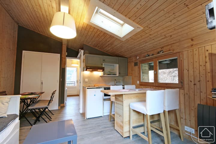 Simple Holiday Apartment With Sunny Terrace - Les Contamines-Montjoie
