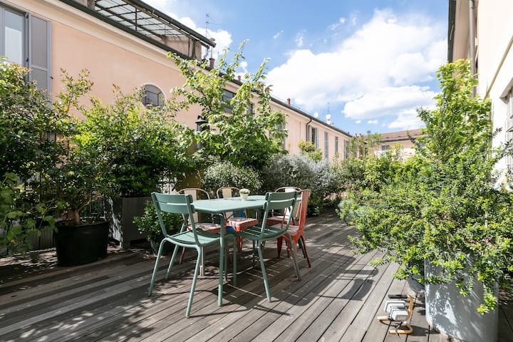 Cozy & Quiet Apartment With A Flowered Terrace - Milano