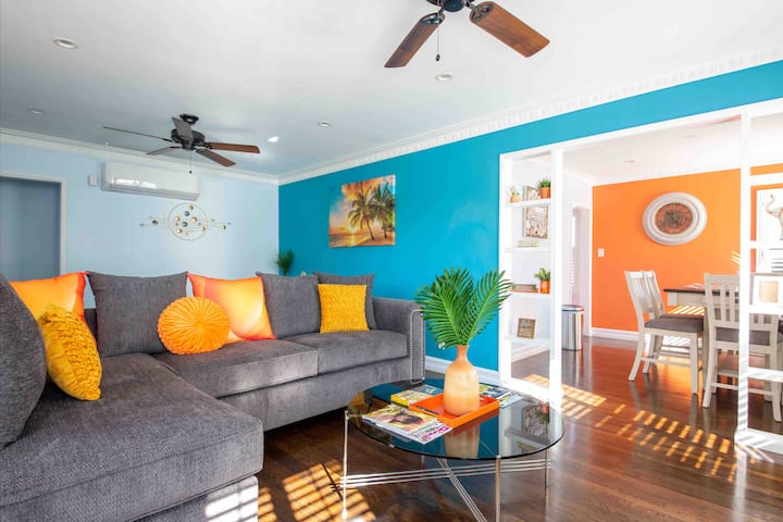 3bd So-fi/forum/intuit/lax/crypto Arena - Ladera Heights, CA