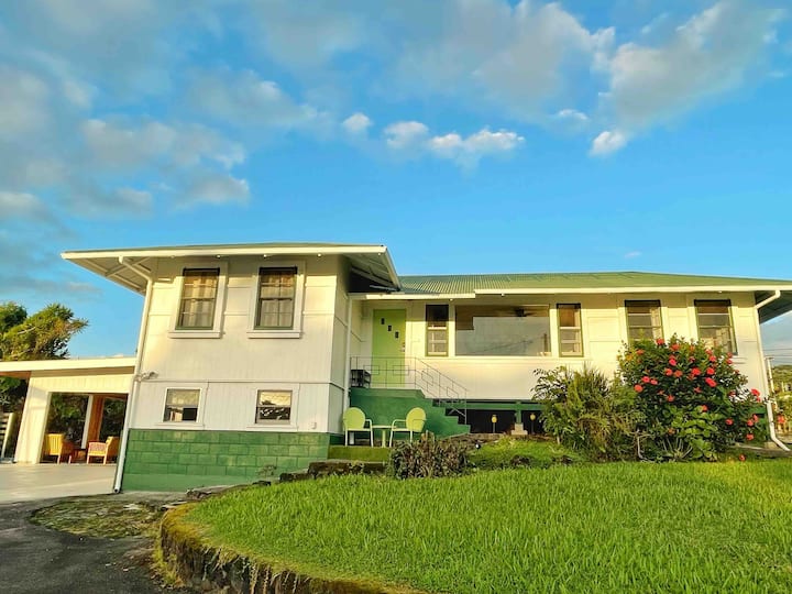 Pineapple Retreat - Views, Office - Hilo, HI