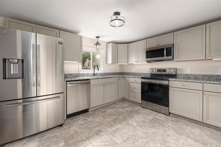 Perfect Family Vacation Home Steps To Downtown. - Conway