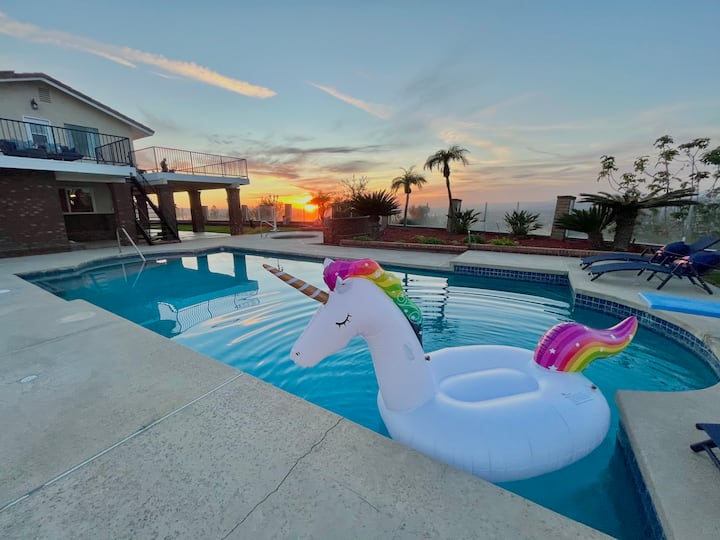 Top Of The World Anaheim View Home - Orange, CA