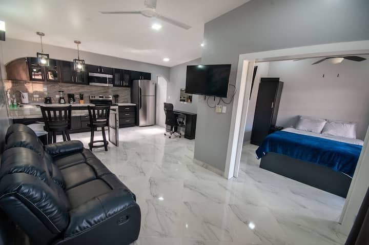 Modern Condo In Jaco Beach, One Block From Ocean - Puntarenas Province