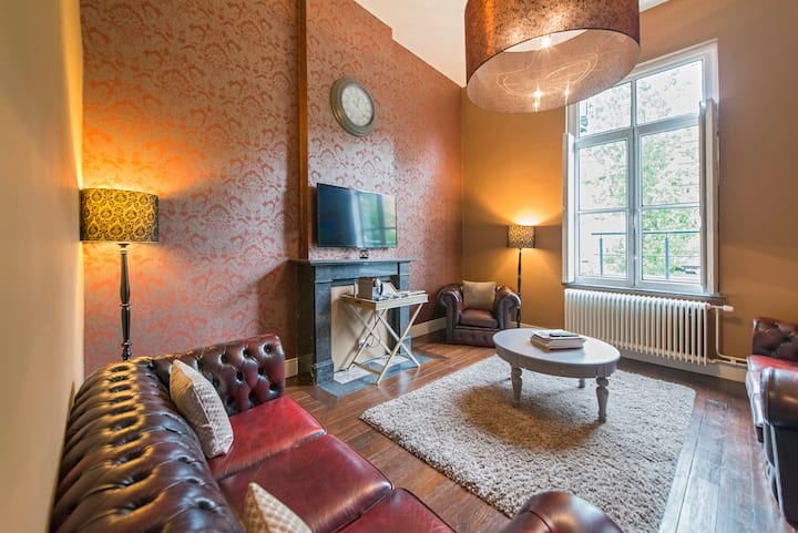 Room In A Prestigious House With History - Tongeren