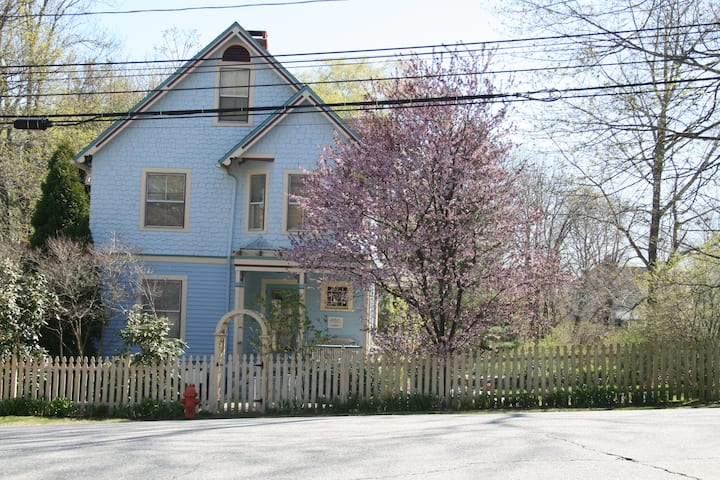 Mystic Blue Belle - A Vacation Paradise - Mystic, CT