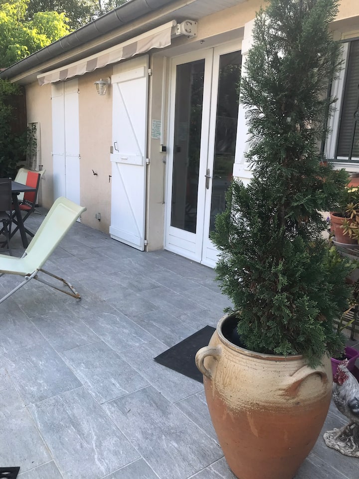 Maisonnette Situe à Proximité Du Centre 10 Mn - Auch
