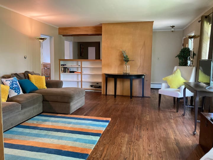 Historic Hinsdale Furnished Long Term Rental Home - Downers Grove, IL